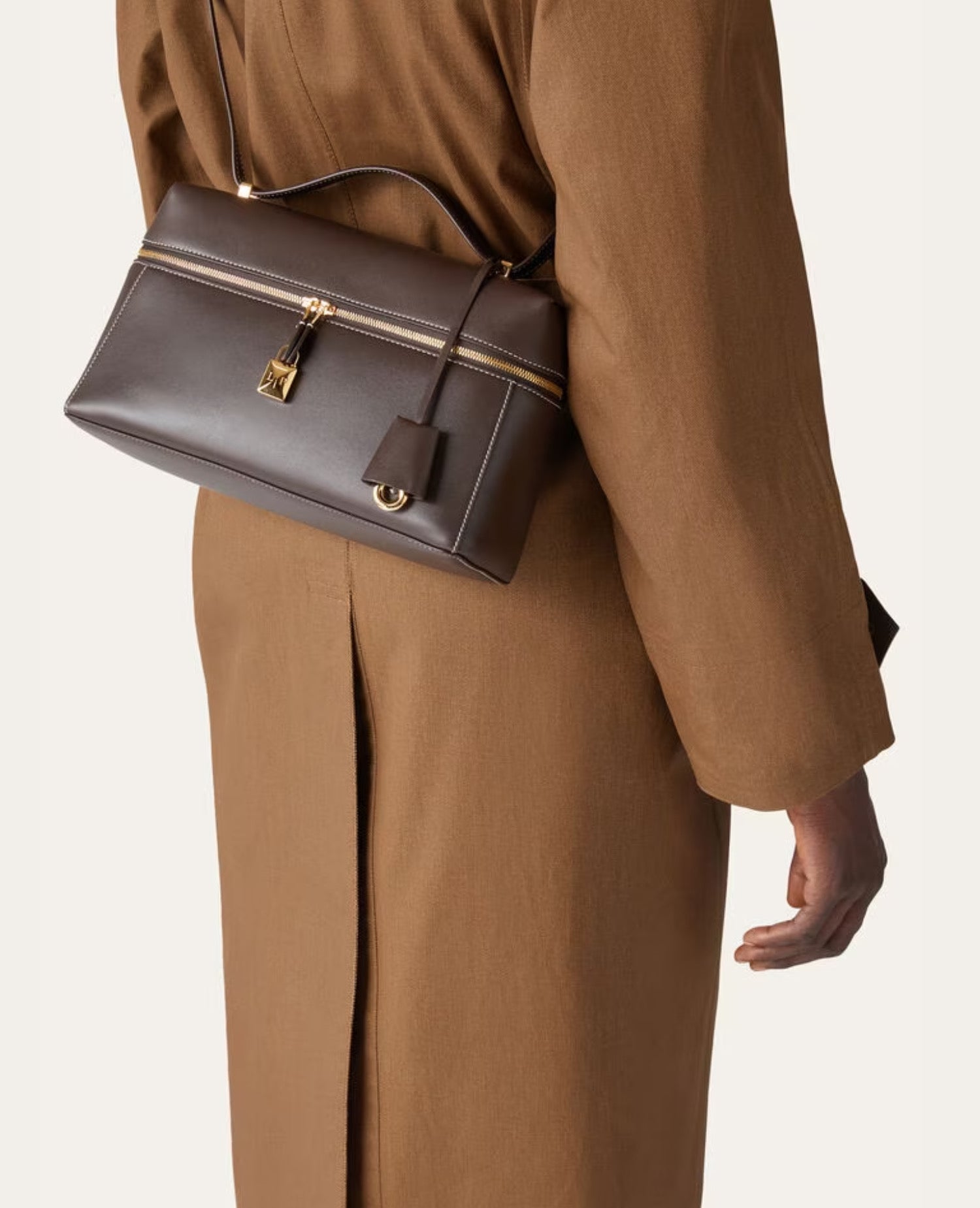 Loro Piana Extra Bag L27 Dark Chocolate Licorice – Qatarshoes