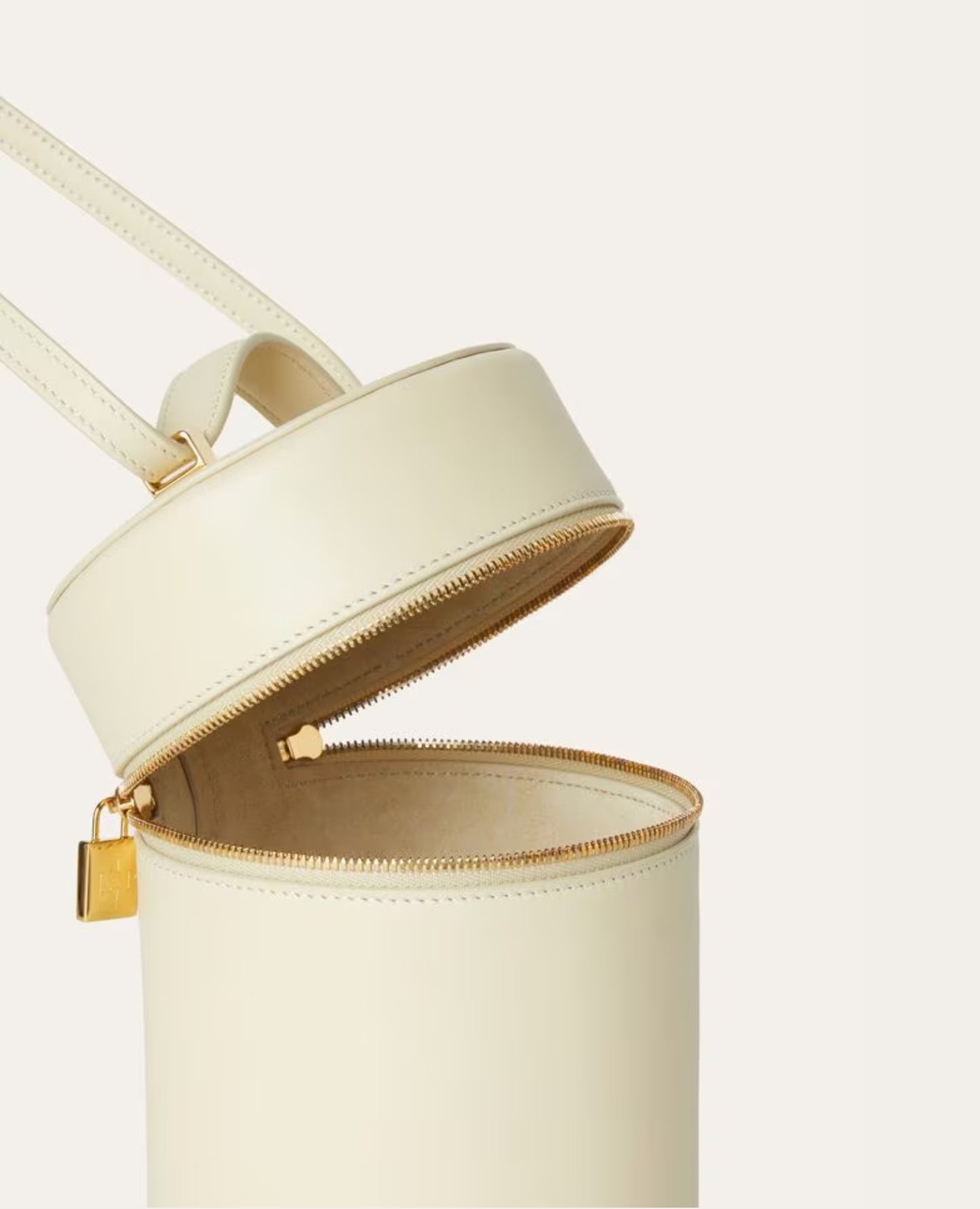 Loro Piana Extra Case Medium – Qatarshoes